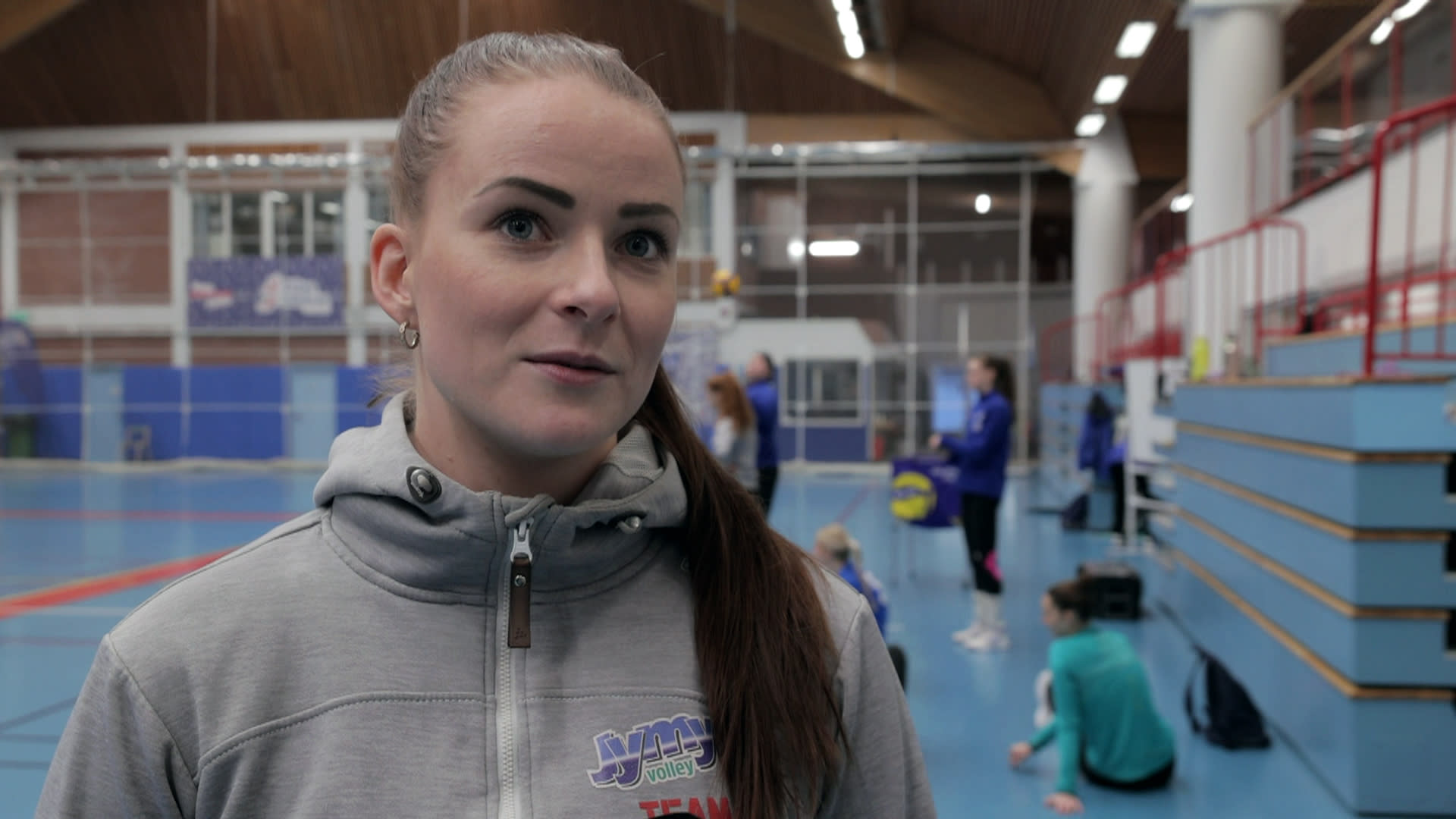 Lentopalloilija Riikka Valkonen kehuu valmentaja Jukka Tuovista | Yle ...