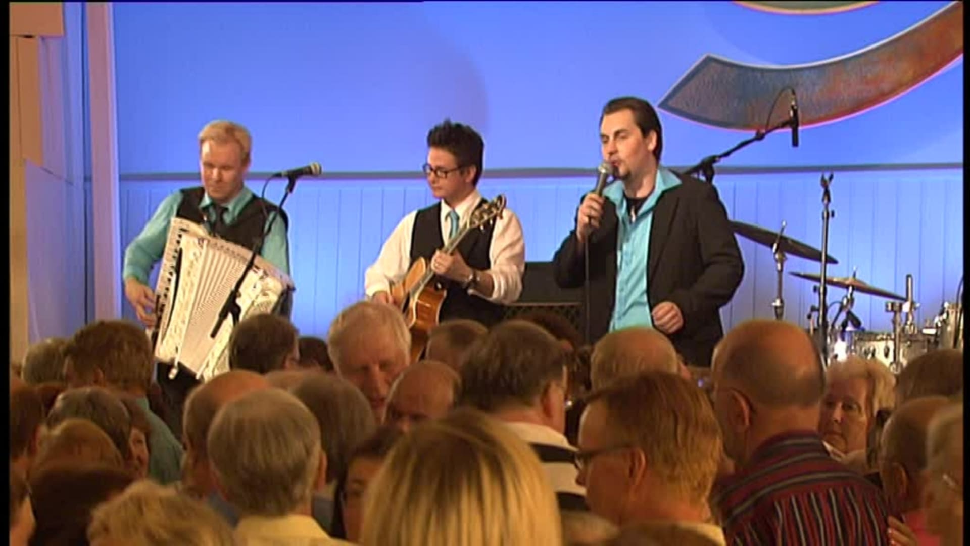 Aurinkoinen alkukesän ilta Virroilla | Kesäillan valssi | Yle Areena