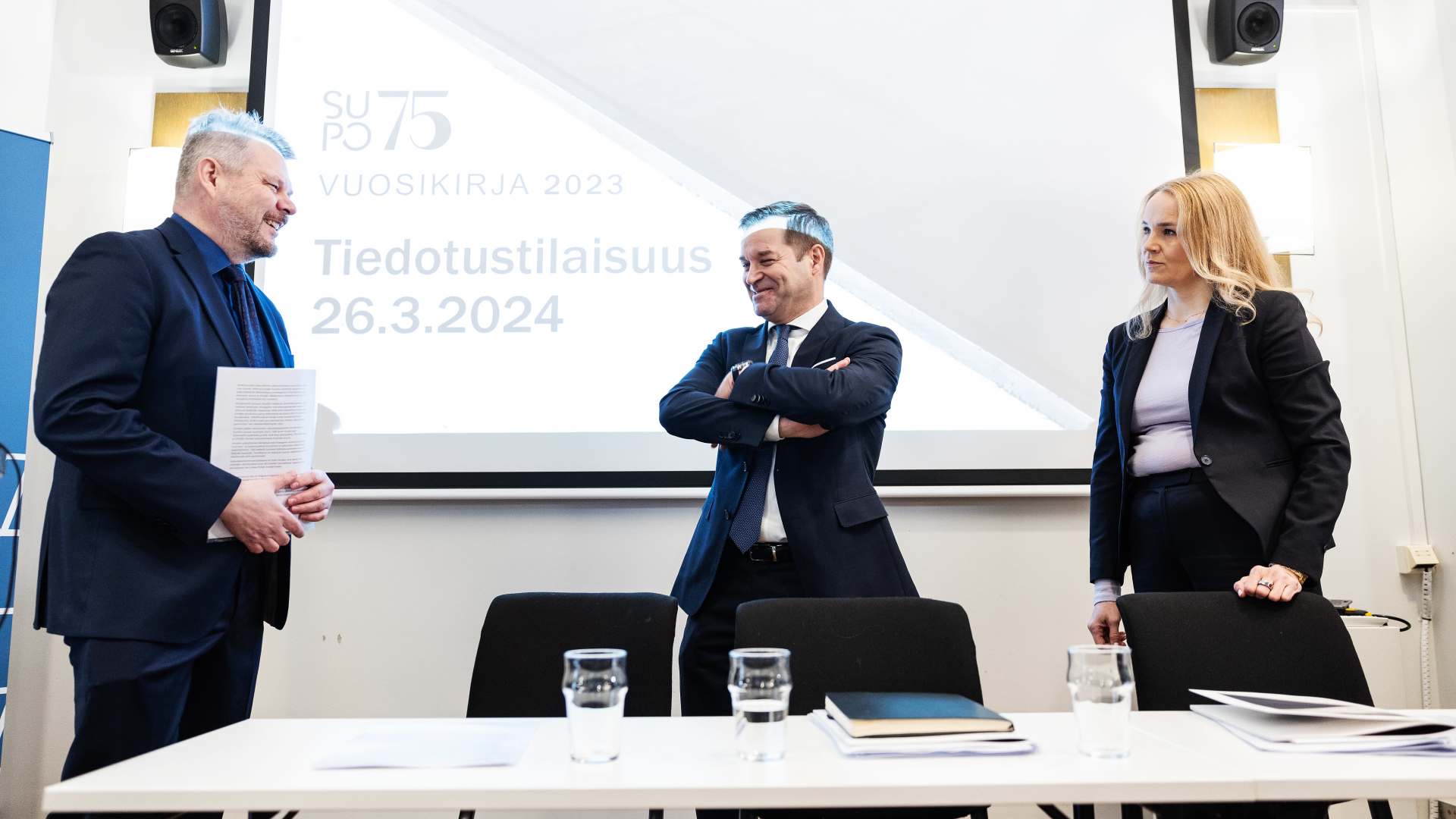 Suojelupoliisi kertoo vuosittaisen uhka-arvionsa | Yle Uutiset suora ...