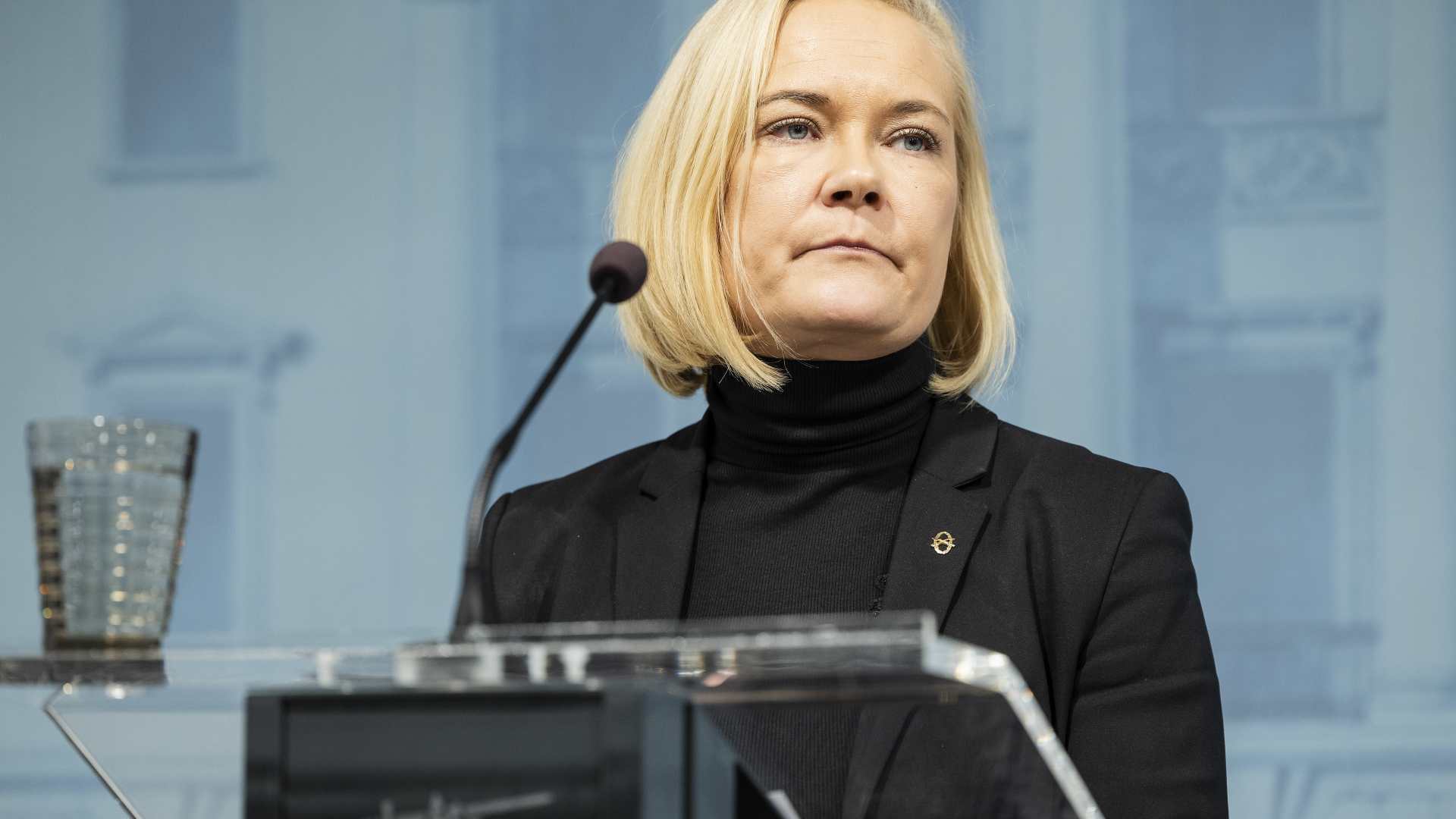 Sisäministeri Mari Rantanen kertoo tiukennuksista maahanmuuttoon | Yle ...