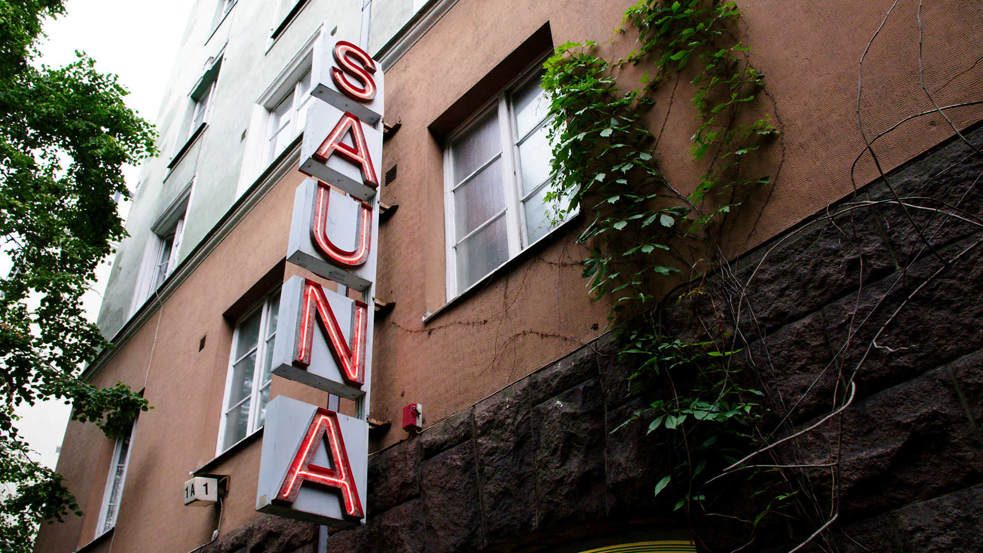 K1, J1: Suomi | Saunassa ympäri maailmaa | Yle Areena