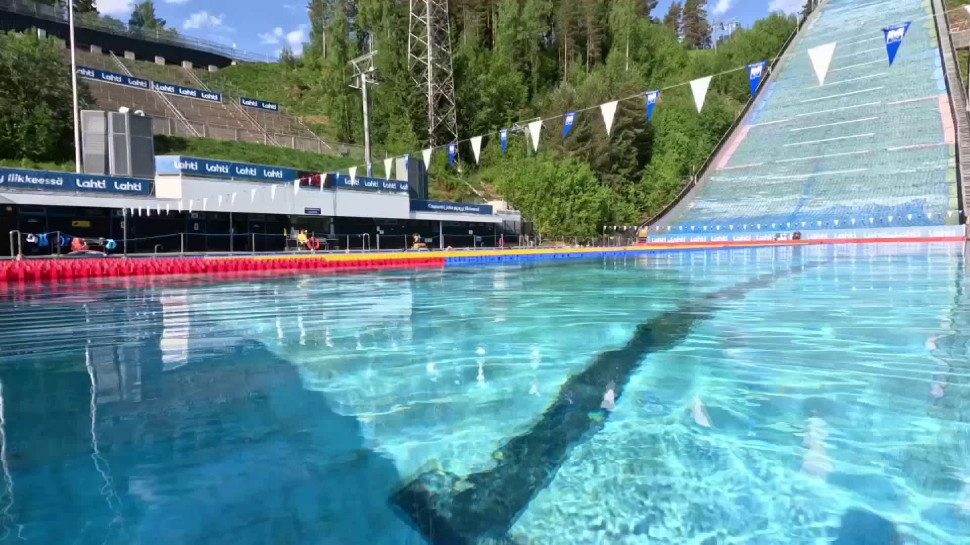Lahden maauimala avautui - allas karussa kunnossa | Yle Hämeen videot | Yle Areena