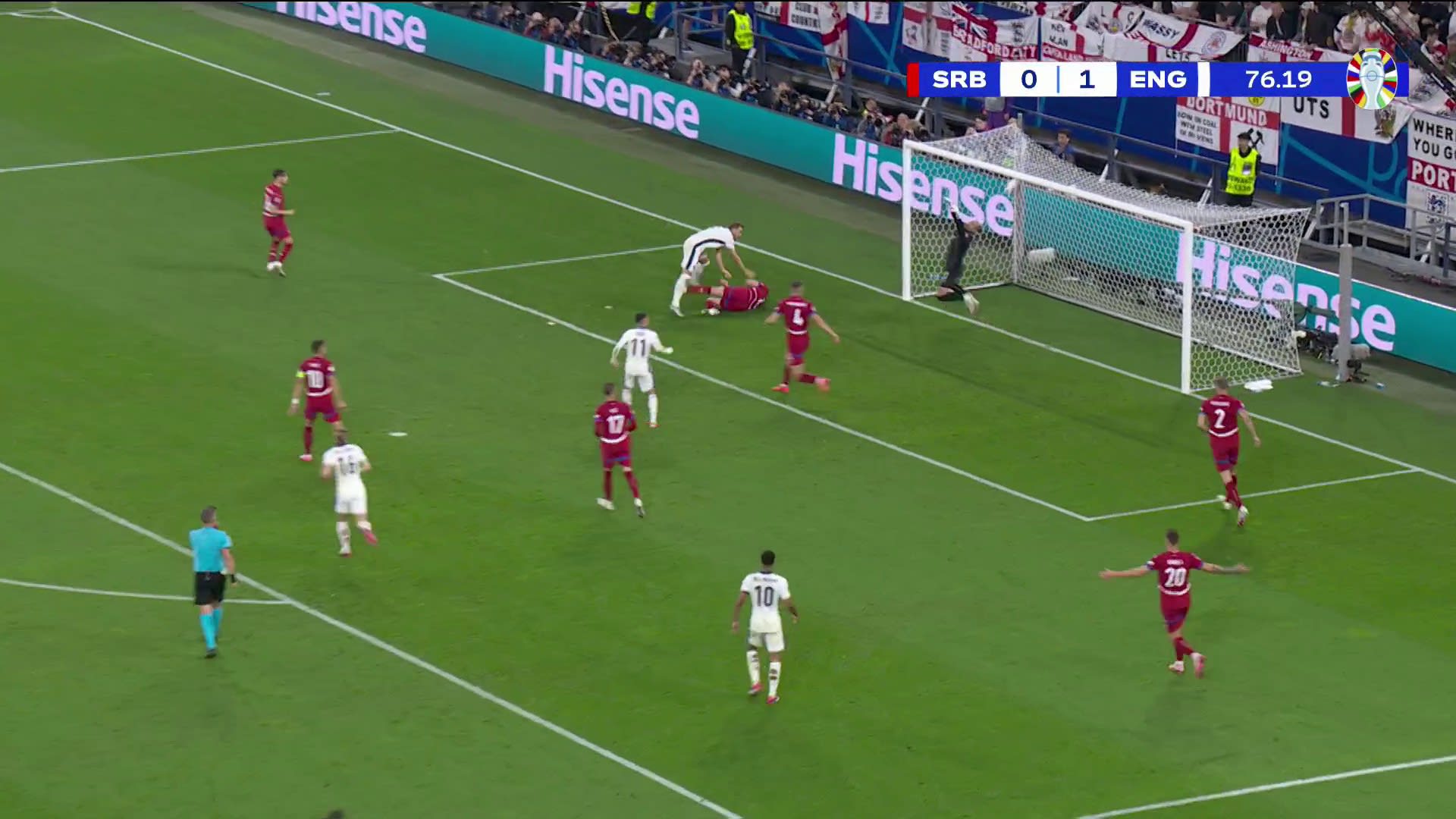 Harry Kane nickar i ribban. | Sportklipp | Yle Areena