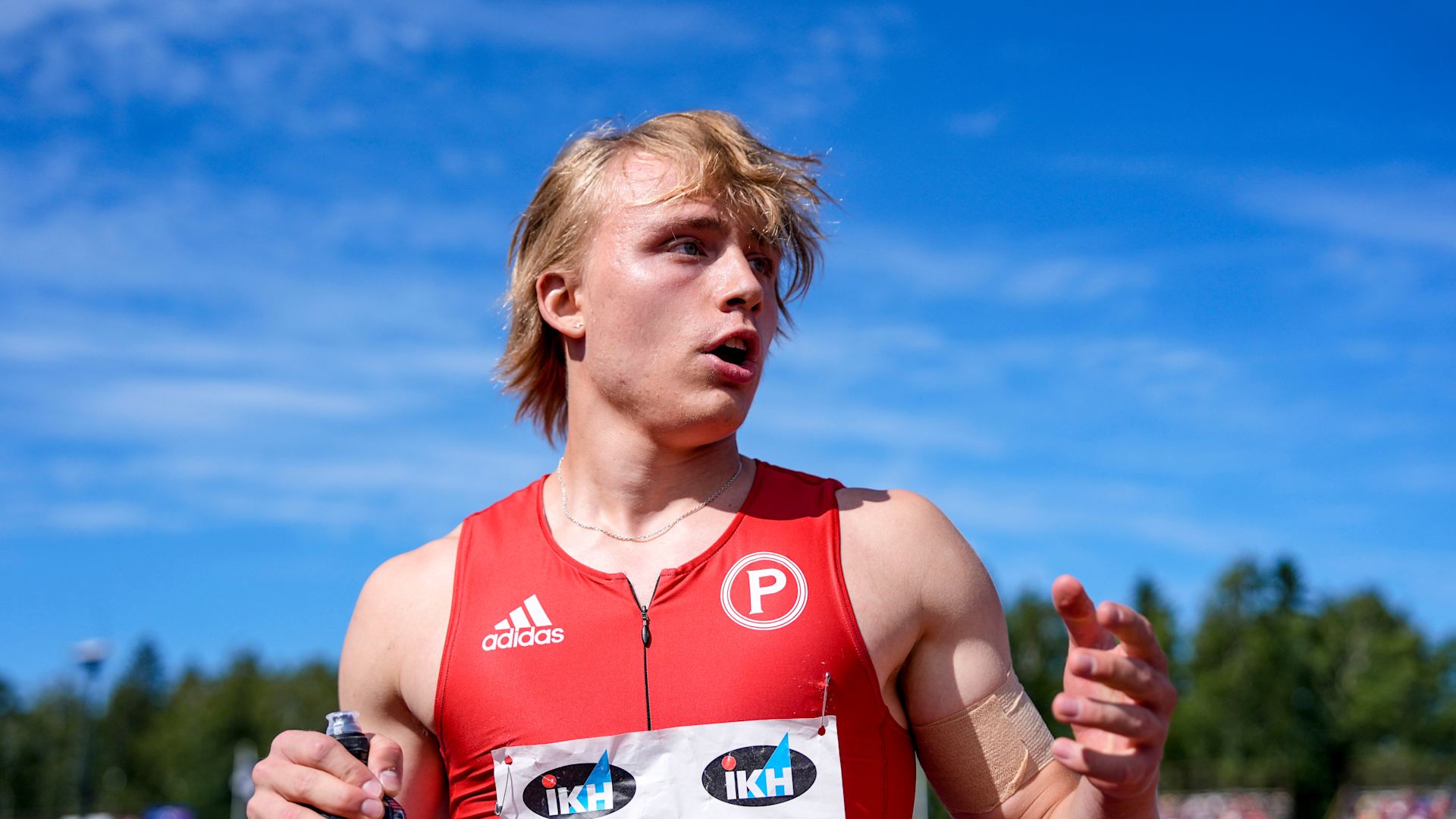 Antti Sainio painaa 400 metrin aitajuoksun Suomen mestaruuteen ...