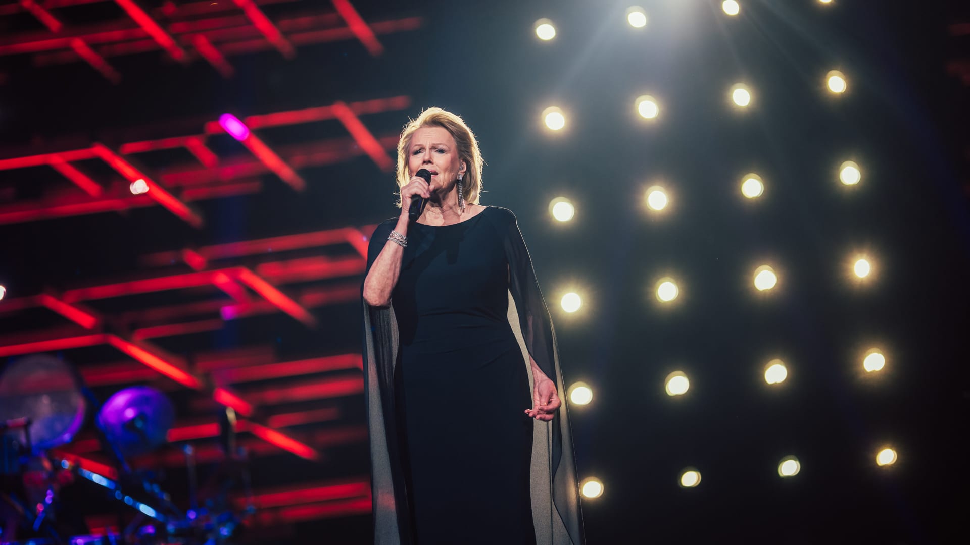 Arja Saijonmaa - Ystävän laulu | Elämäni Biisi | Yle Areena