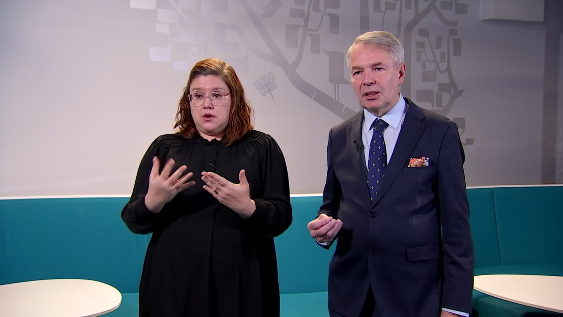 Intervju med finskt teckenspråk: Kandidat för en valmansförening Pekka Haavisto | Presidentvalet ...