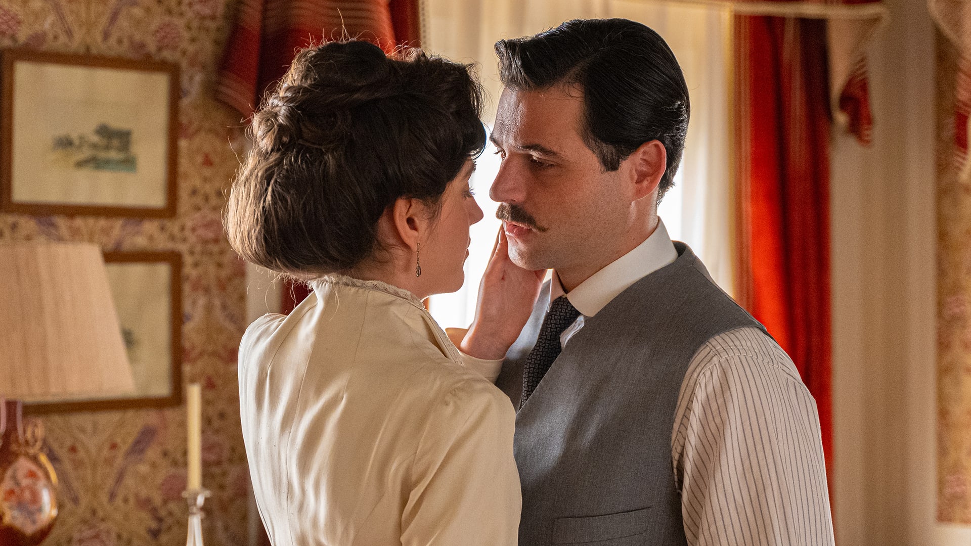 K2, J3: Missä mieheni on? | La Promesa - Salaisuuksien kartano | Yle Areena