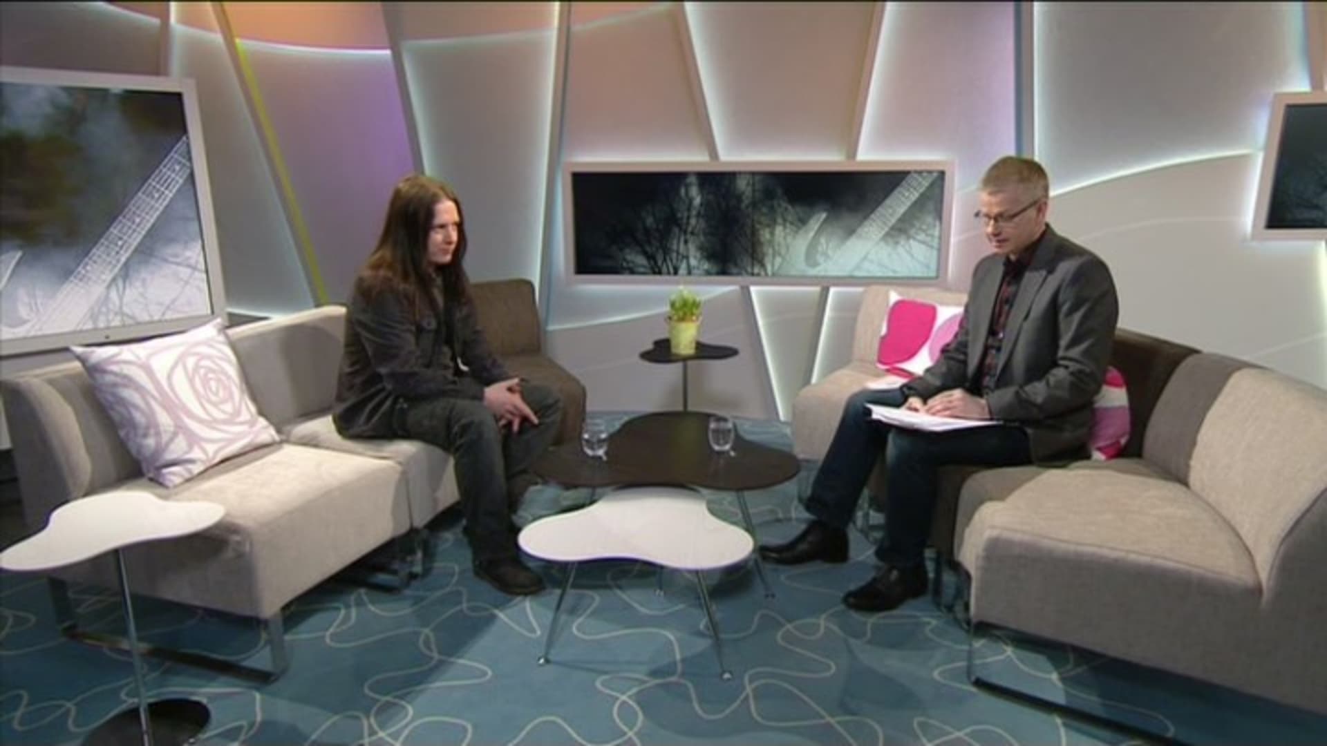 Ylen aamu-tv: Tänään otsikoissa: Sami Lopakka Sentenced-vuosistaan ...