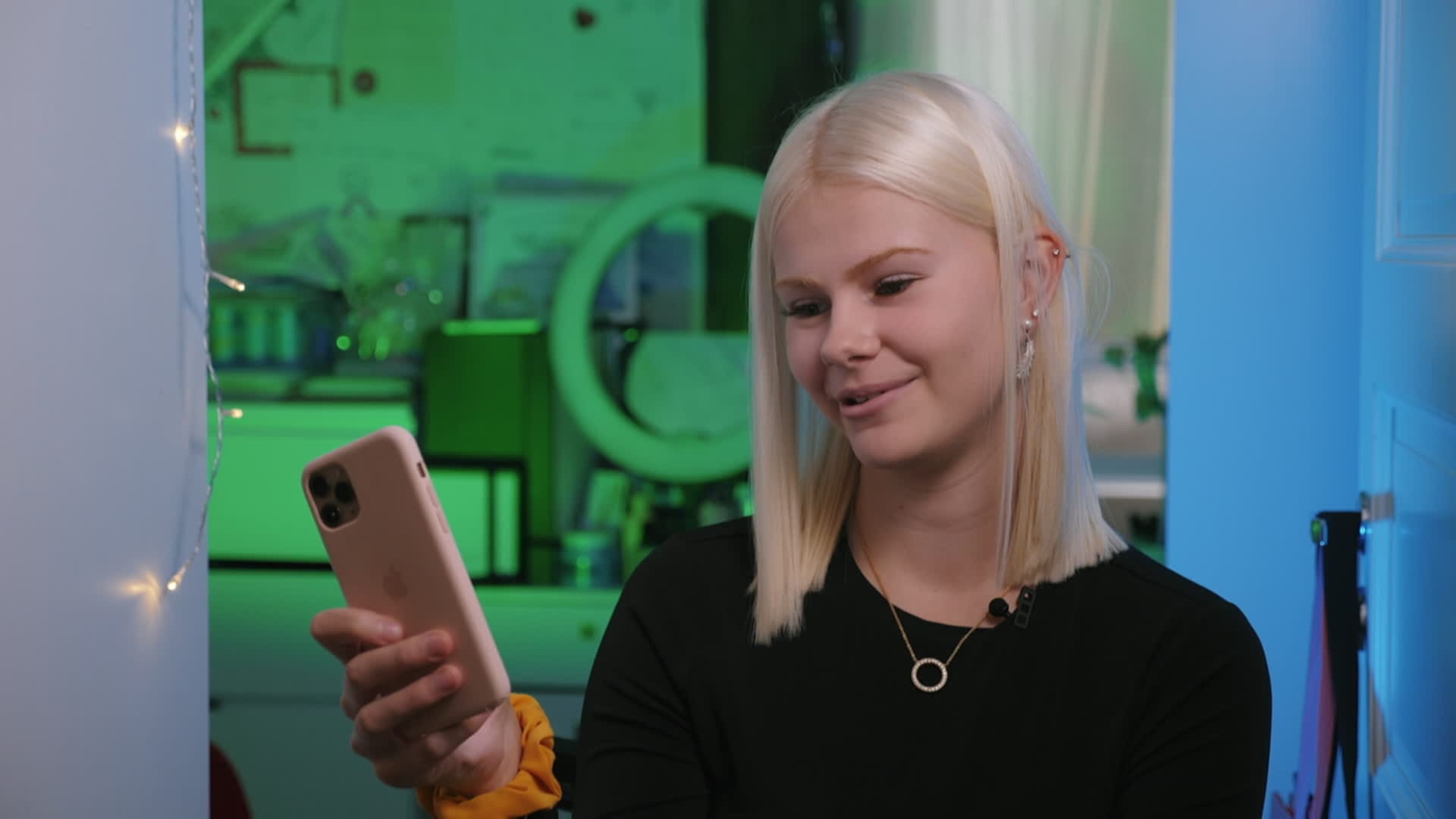 K1, J8: TikTok-tilastoja | Jennifer Erica | Yle Areena