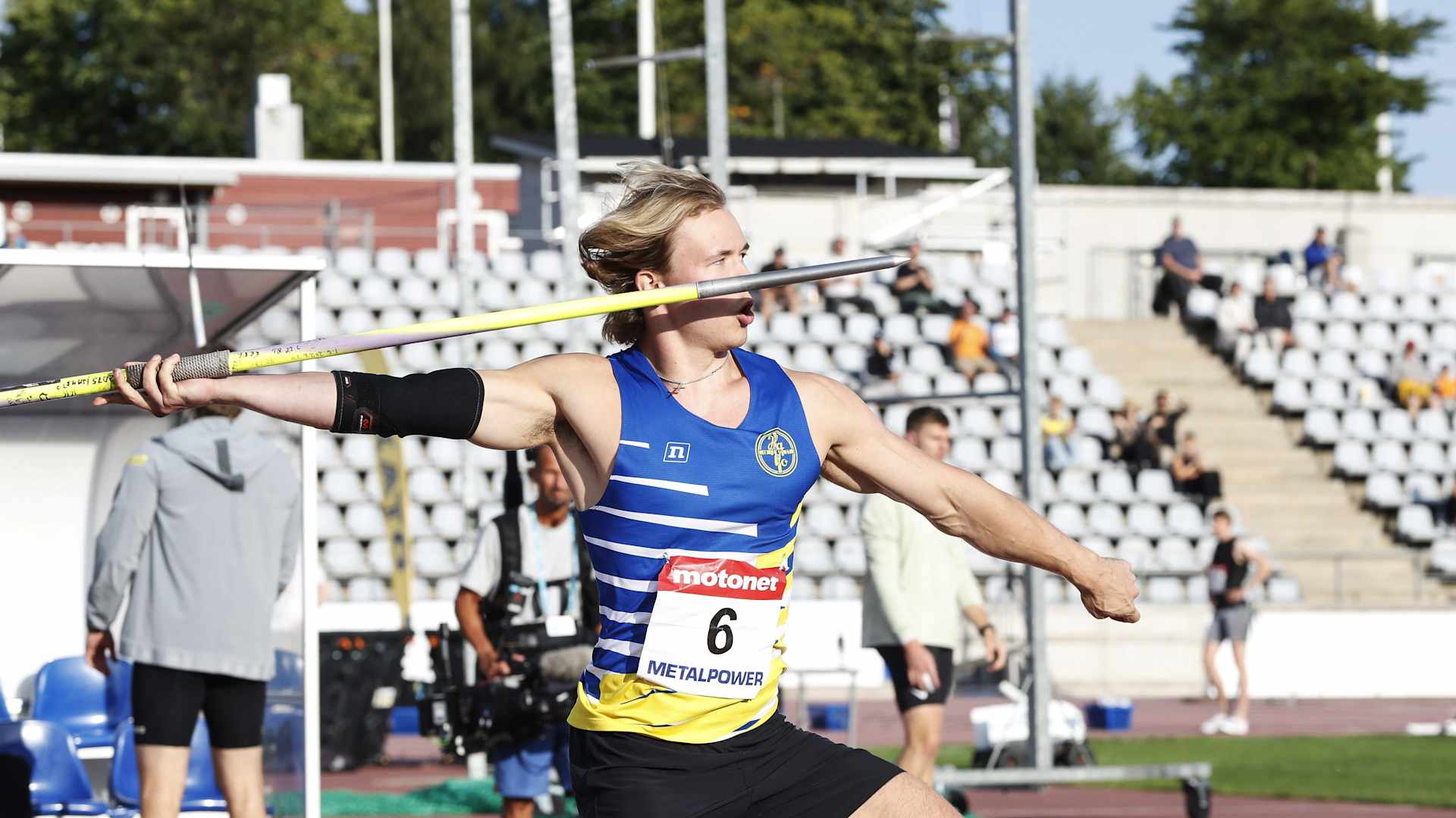 Eemil Porvari heittää ennätyksensä Oulun GP:ssä | Urheilujuttuja | Yle ...