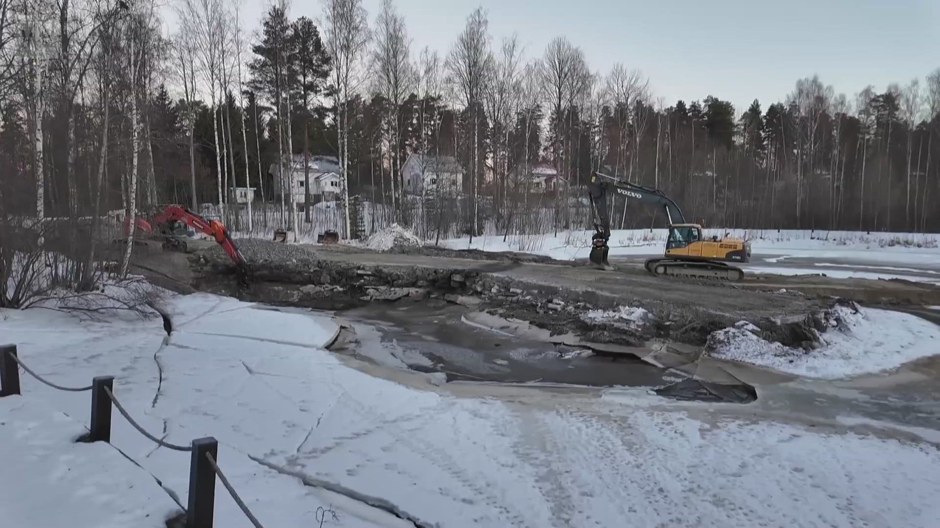 Tuukkasenlammen tuoksutalkoot: Ruoppaus ratkaisuna hajuhaittaan | Yle ...