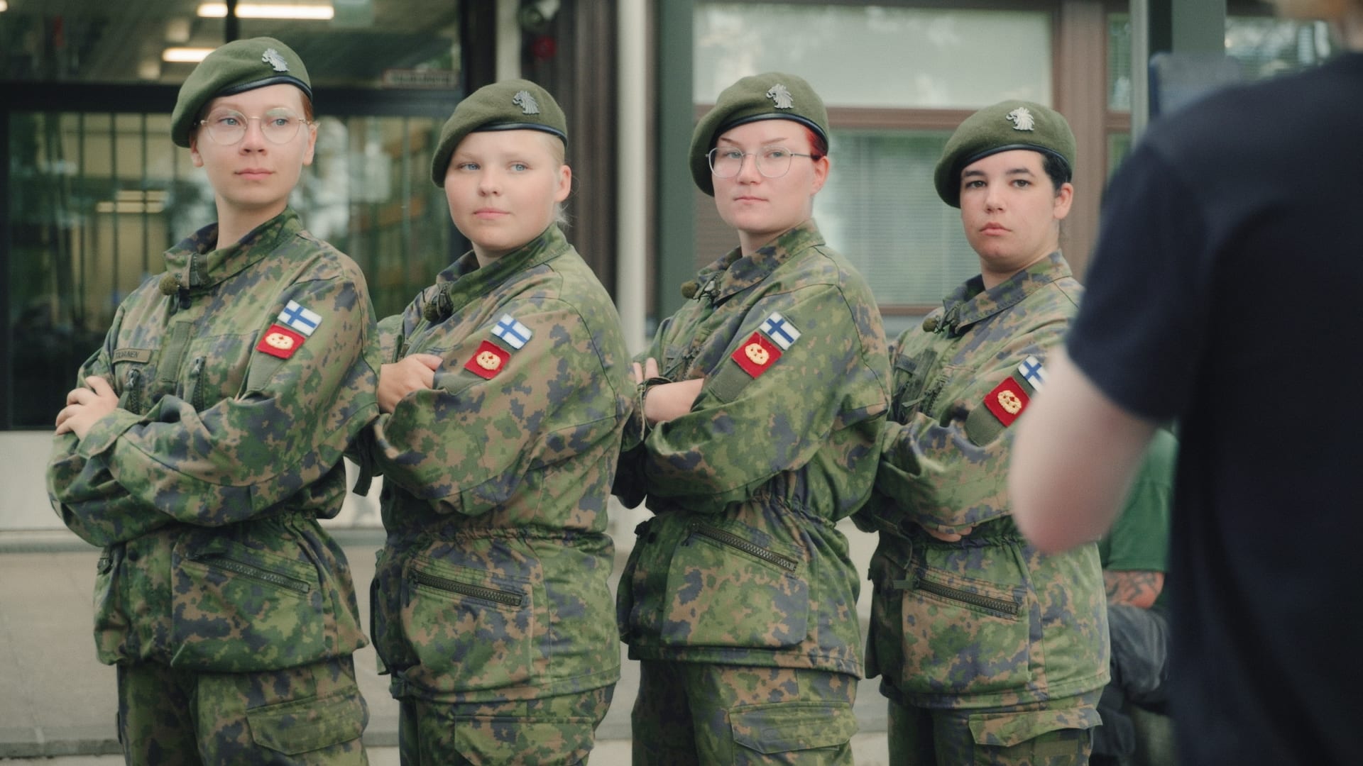 K4, J4: Ihan sama mitä teet, muista aina luottaa ittees | Naissotilaat ...