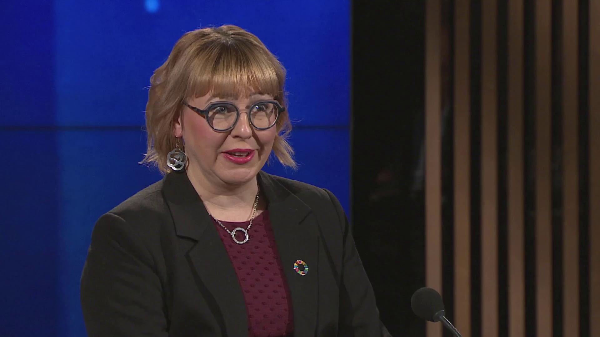 Pekonen: "Kuin koira nostaisi jalkaa duurarin kintuille" | A-studio ...