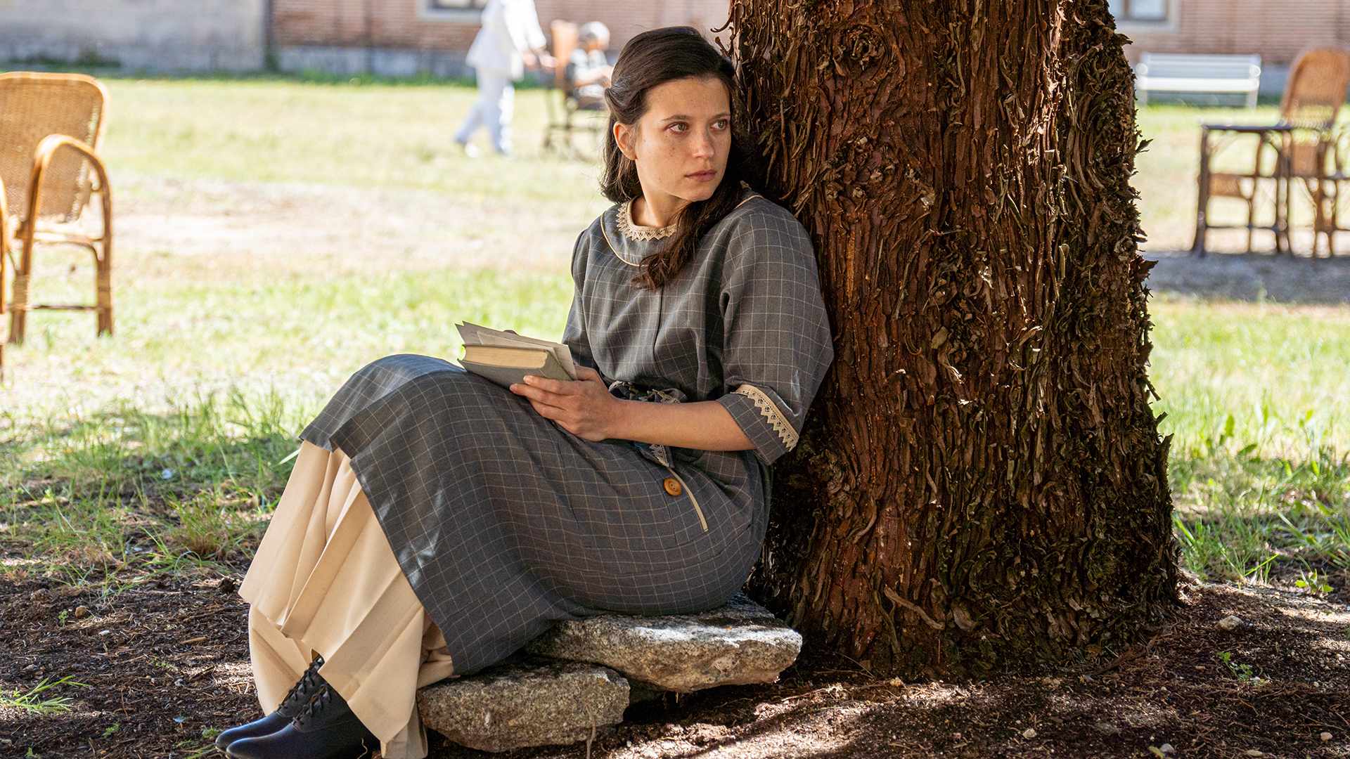 K3, J147: Kirje | La Promesa - Salaisuuksien kartano | Yle Areena