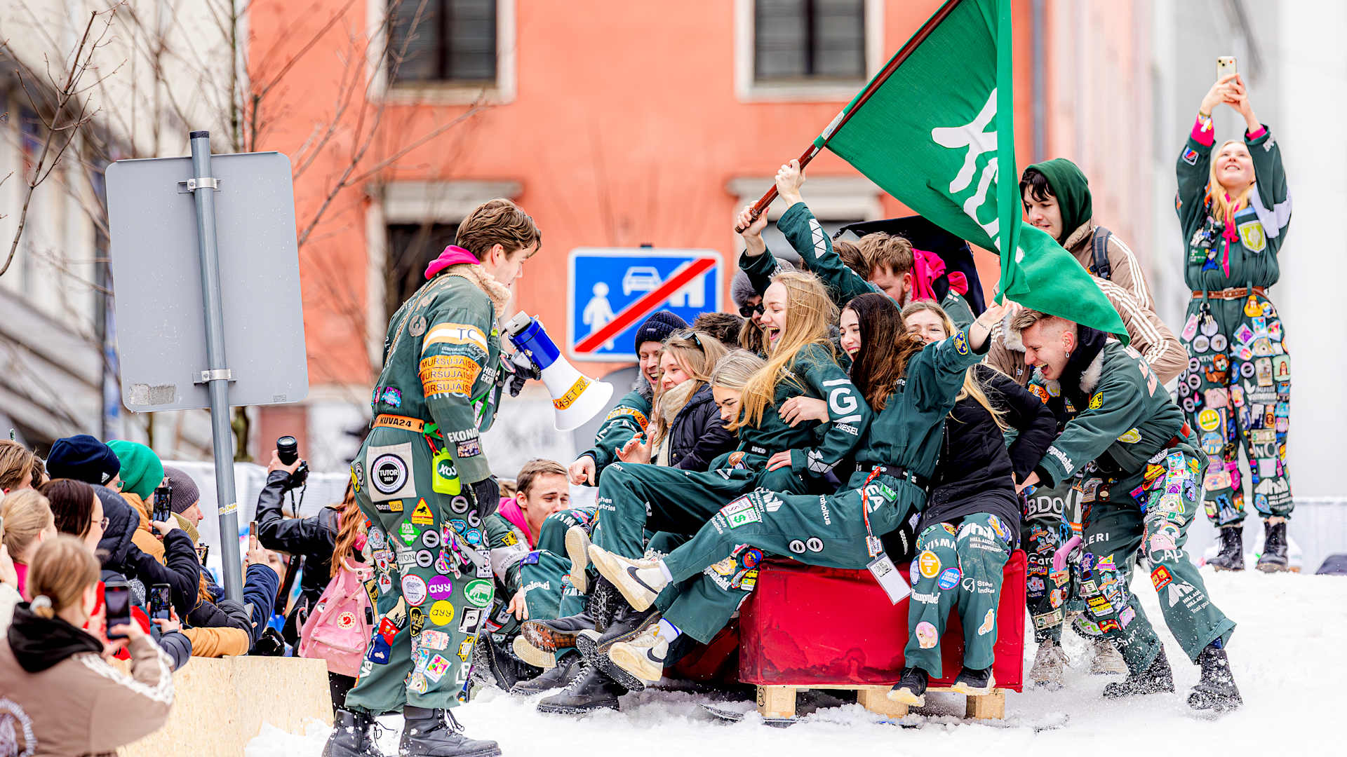 Pikkulaskiainen 2025 | Yle Åboland - video | Yle Areena