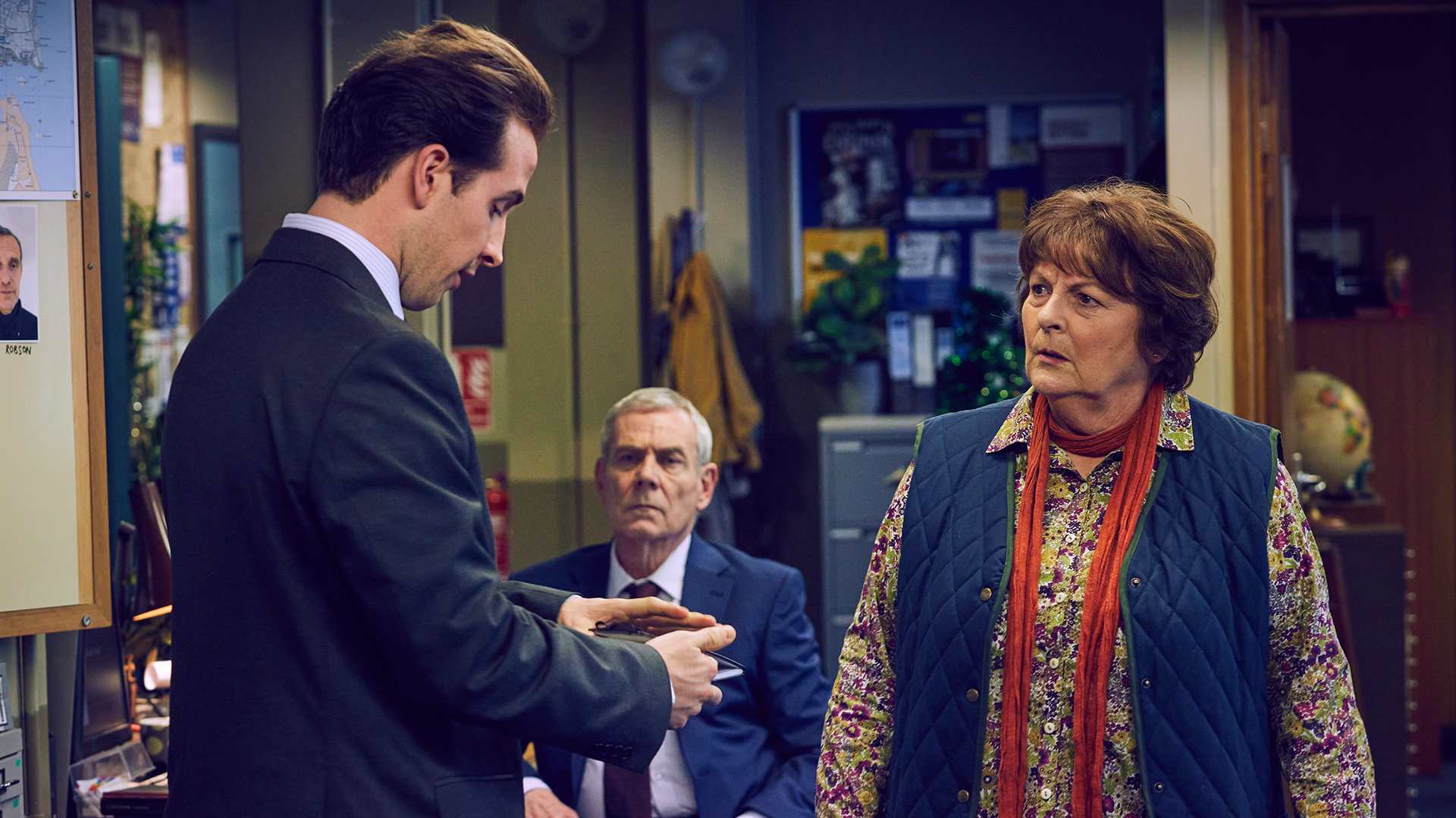 K13, J2: Ystävyyden juhla 2/2 | Vera Stanhope tutkii | Yle Areena