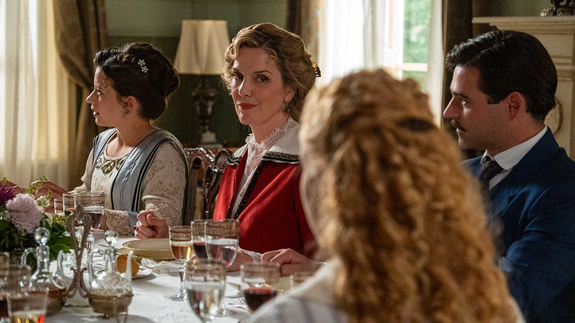 K3, J236: Herttuan vierailu | La Promesa - Salaisuuksien kartano | Yle ...