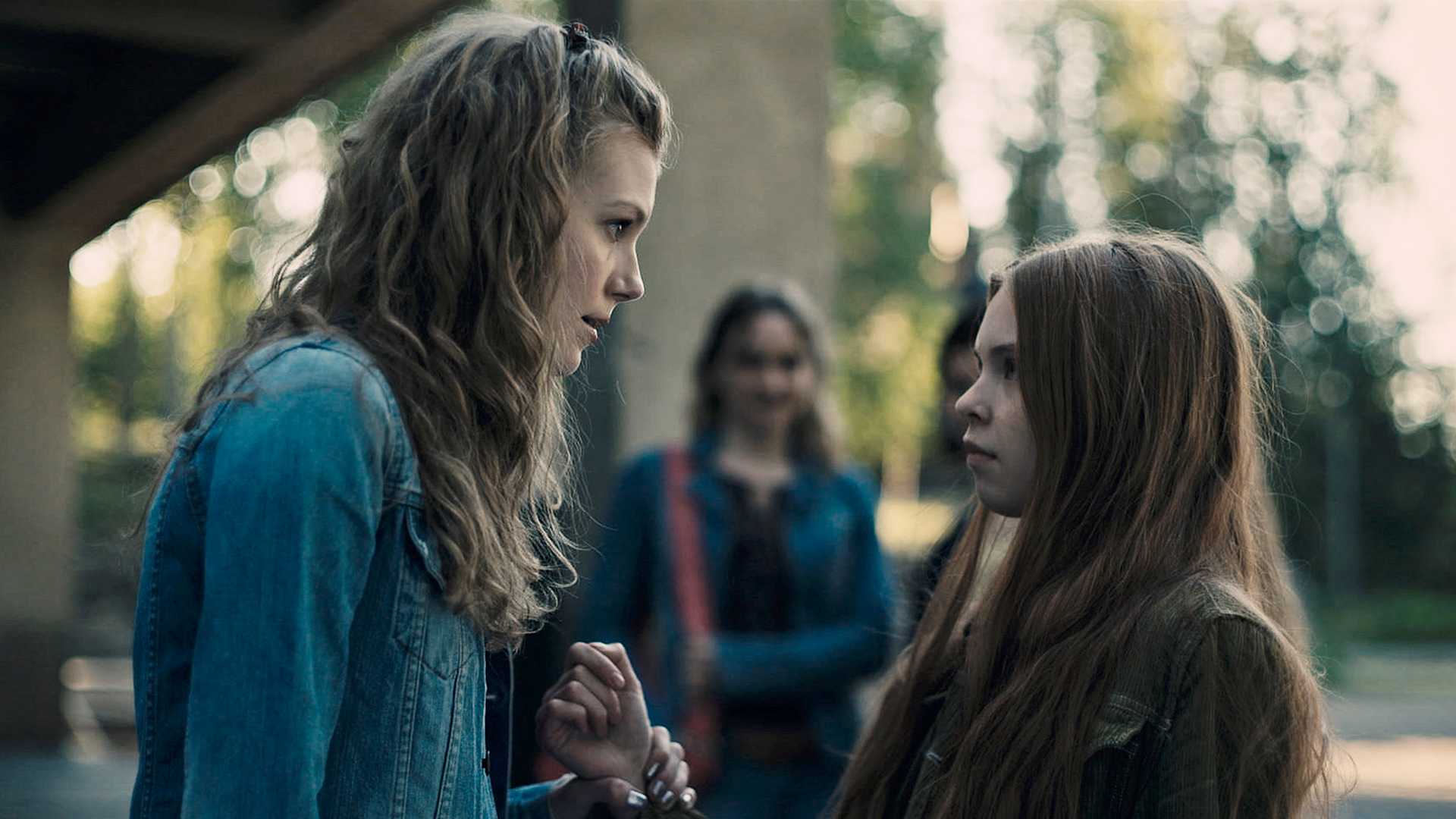 K1, J1: Tunnistaminen | Naapurin poika | Yle Areena