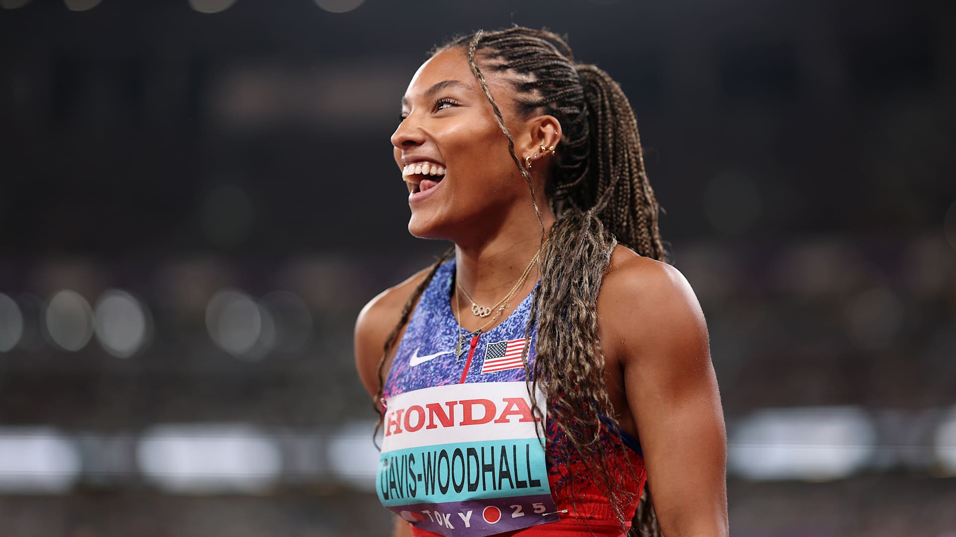 Tara Davis-Woodhall räväytti heti pituusfinaalissa | VM i friidrott | Yle Arenan