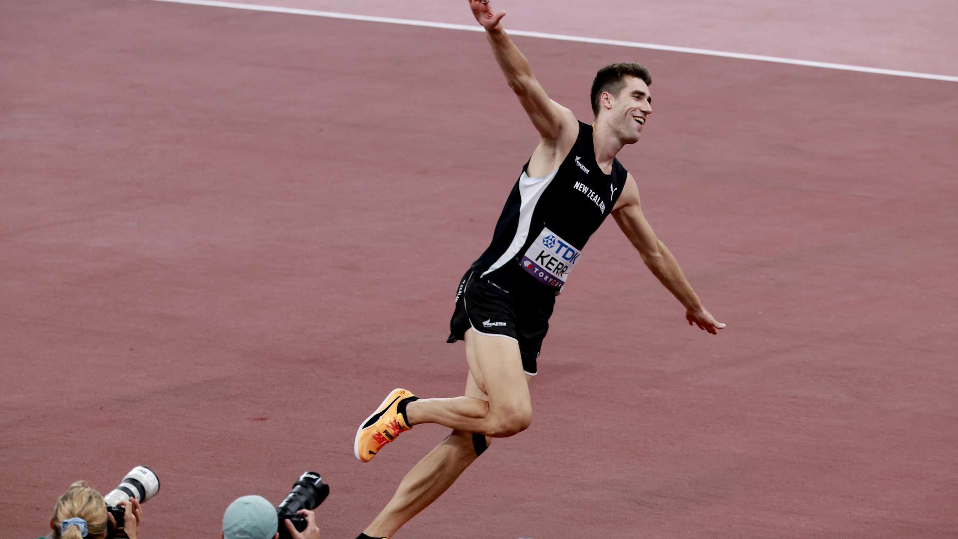 Hamish Kerr ylittää 236! | Yleisurheilun MM | Yle Areena