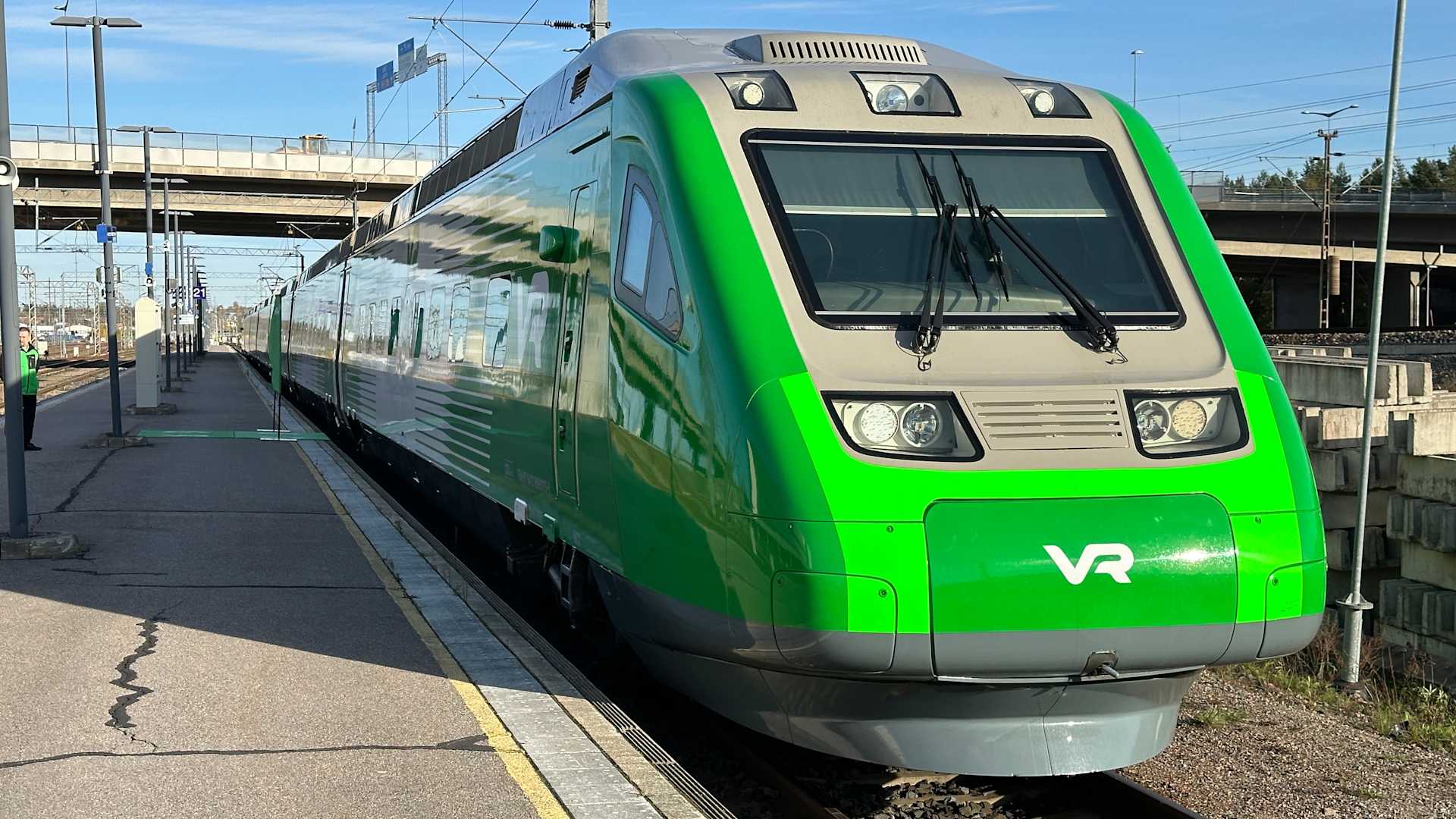 Tältä näyttää uusi Pendolino Plus -juna | Yle Helsingin videot | Yle Areena