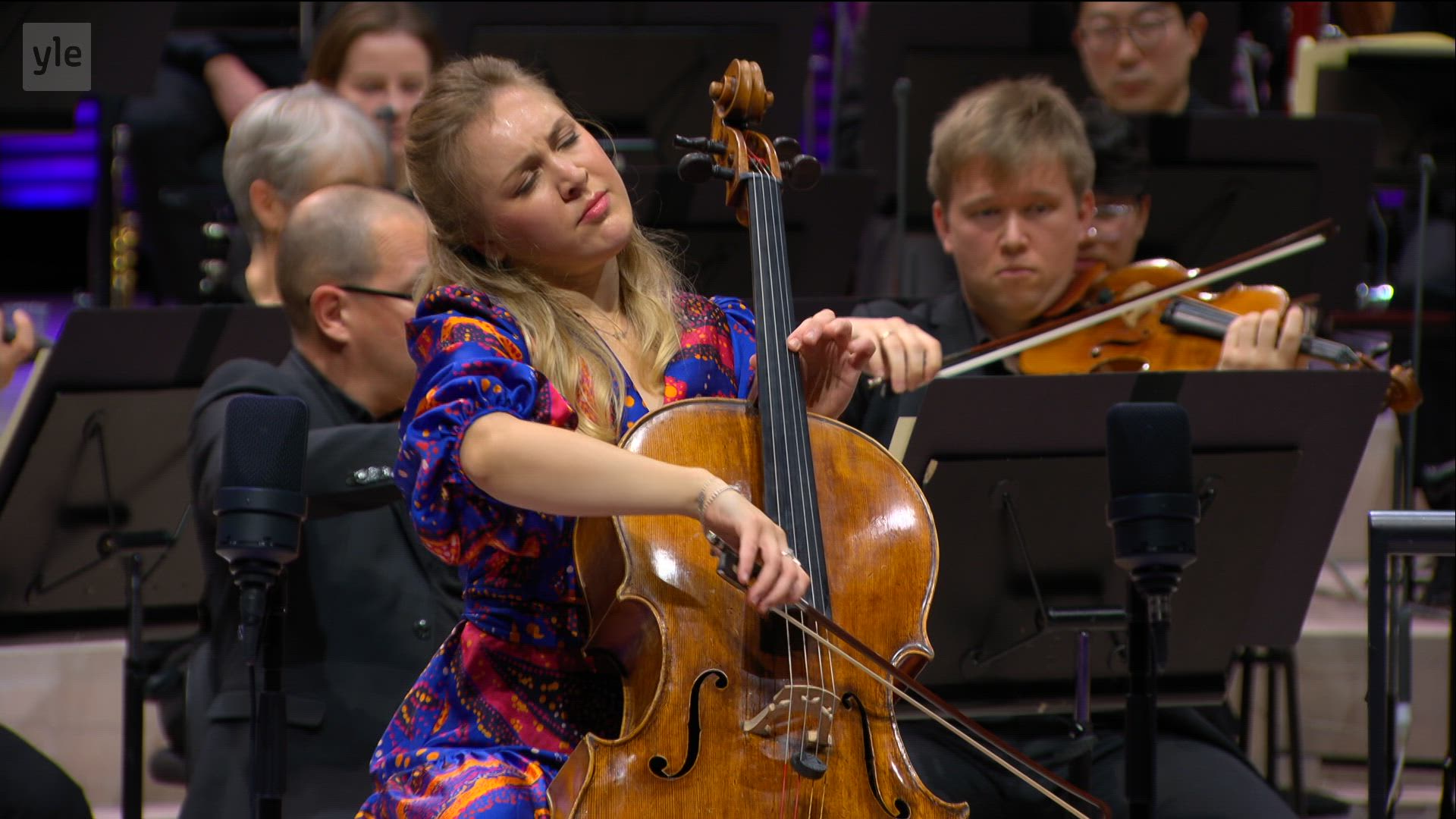 Senja Rummukainen ja Elgarin iki-ihana sellokonsertto | RSO ...