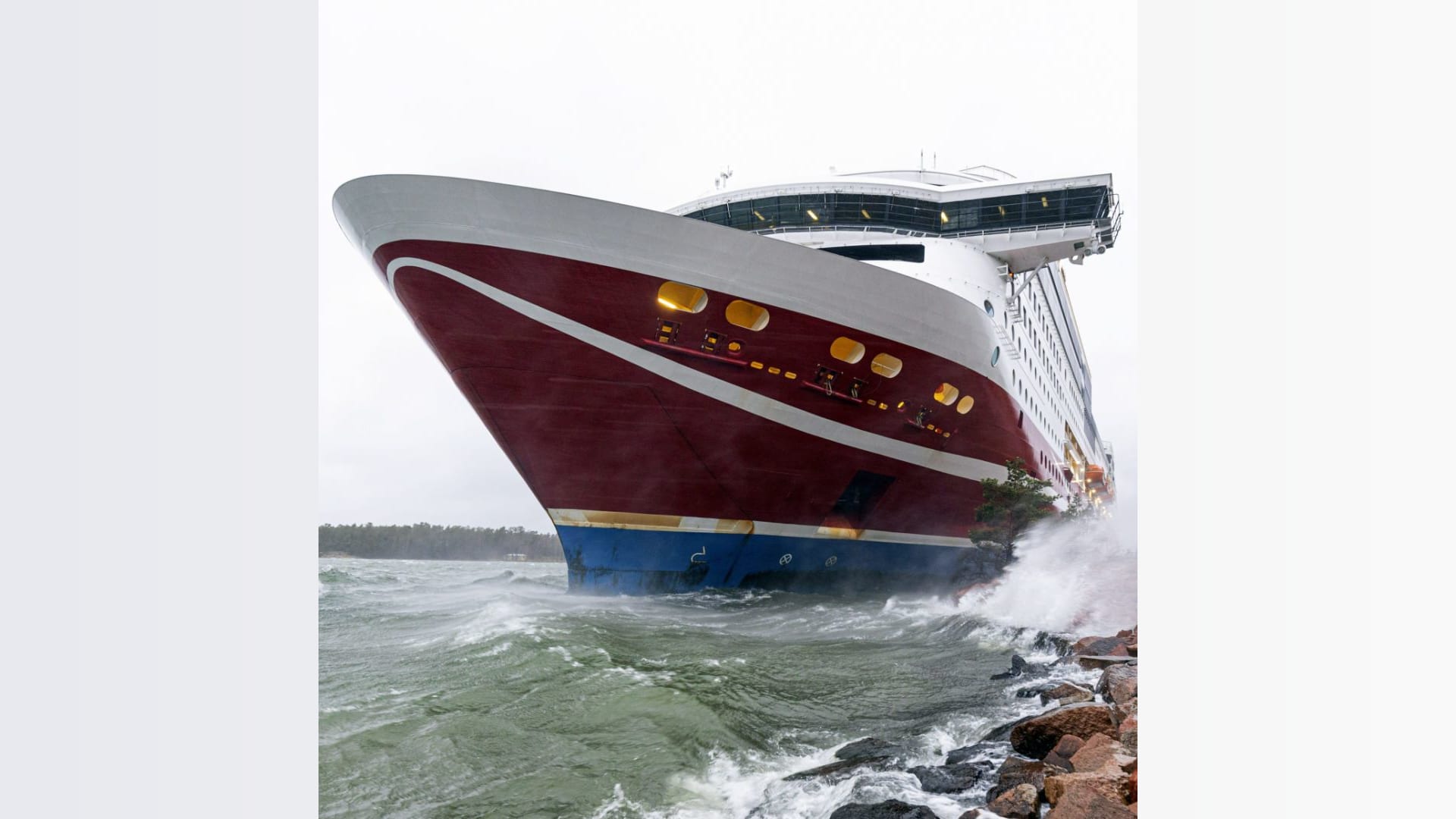 Viking Line på grund för andra gången på två månader - vad ska man tro ...