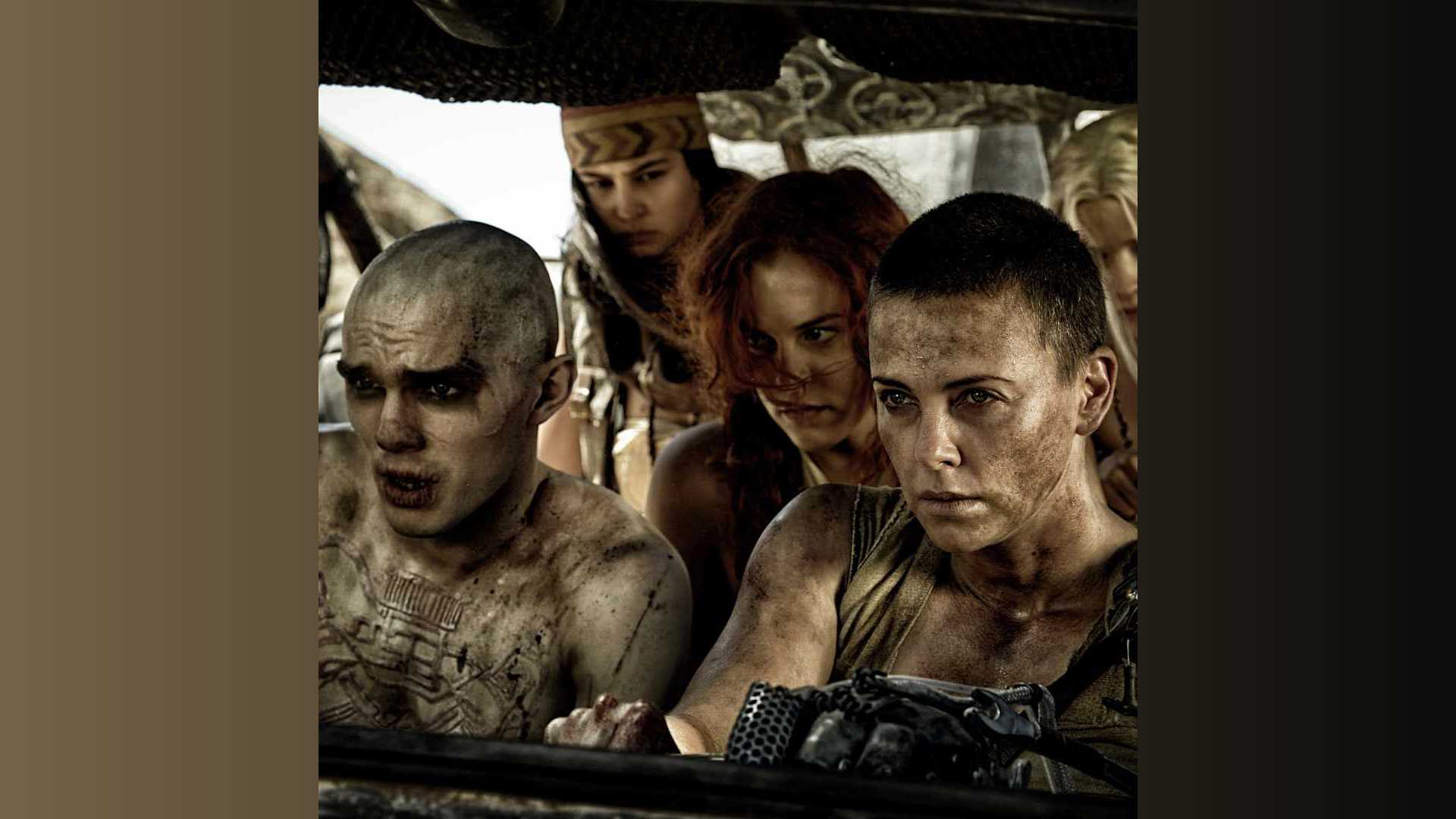 S12, A10: Mad Max: Fury Road 10 år - högoktanig adrenalinkick | Filmsnack | Yle Arenan