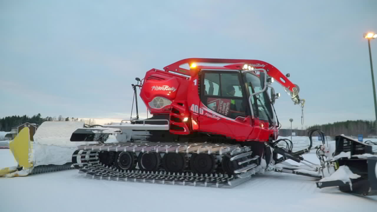 Pistmaskin | Stora maskiner | TV | Arenan | svenska.yle.fi