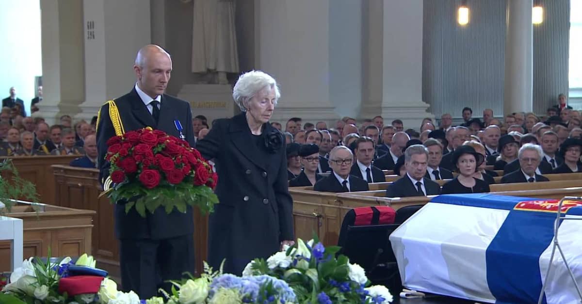 Video: Tellervo Koivisto jätti hyvästit miehelleen | Yle