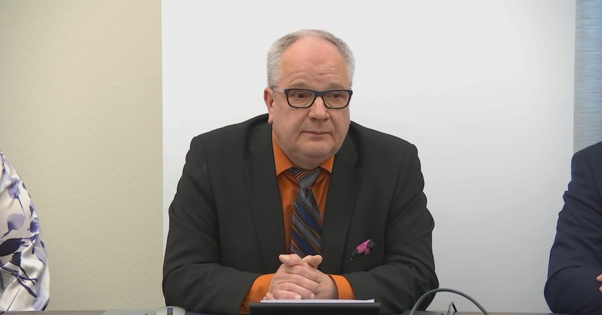 Sinisten kansanedustaja Kaj Turunen loikkaa kokoomukseen – Sampo Terho ...