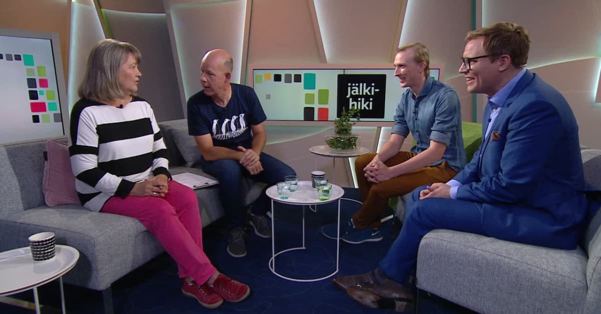 Urheiluasiantuntijat kehuivat Huuhkajia ja äimistelivät Serena ...