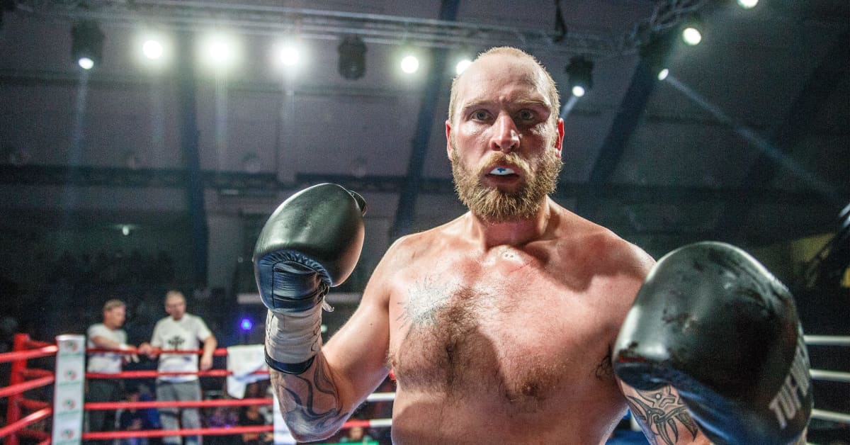 Robert Helenius voitti "yhdellä kädellä" – röntgenissä paljastui ...