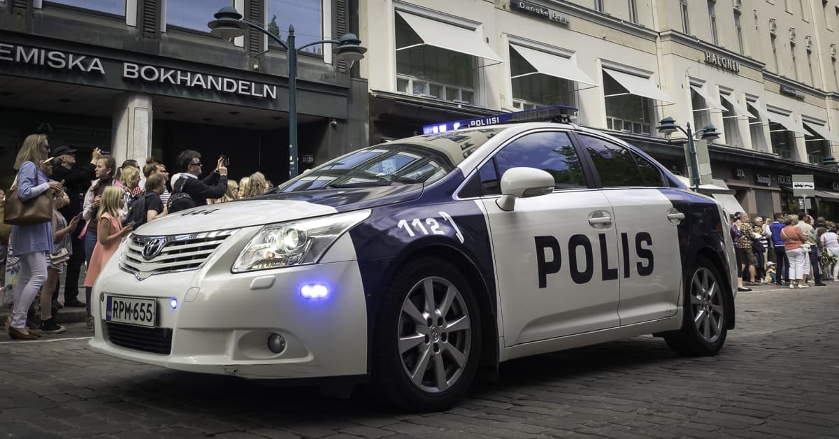 Helsingin poliisilaitos on aloittanut huippukokouksen turvajärjestelyt ...
