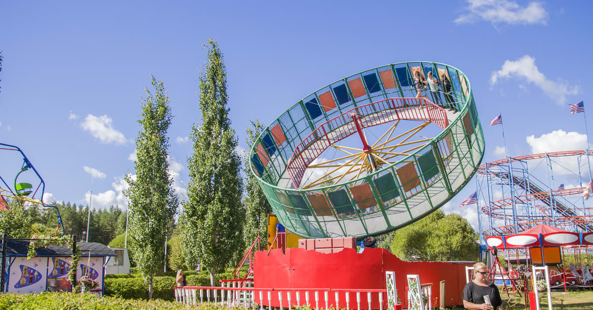 Helteet verottivat kävijöiden määrää perhelomakohteissa | Yle