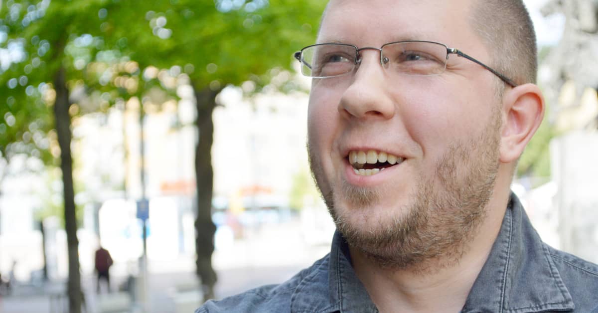 Korkeasti koulutettu, vanhempiensa luona asuva Jaakko Koivisto, 36 ...