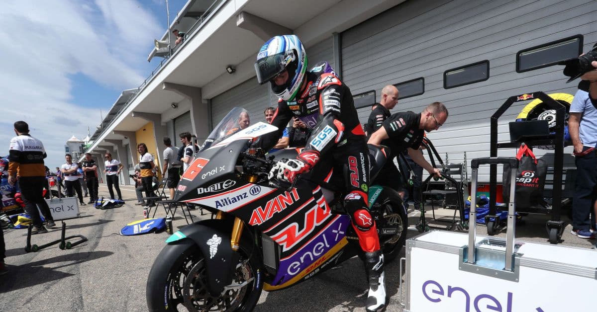 "Neljä kylkiluuta murtui, keuhko puhkesi" – öljyläikkä radalla aiheutti ...