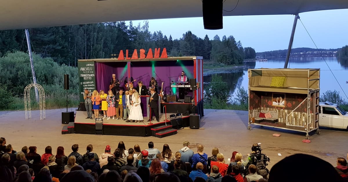 Jaakko Tepon menestysmusikaali Rauhalahden kesäteatteriin | Yle