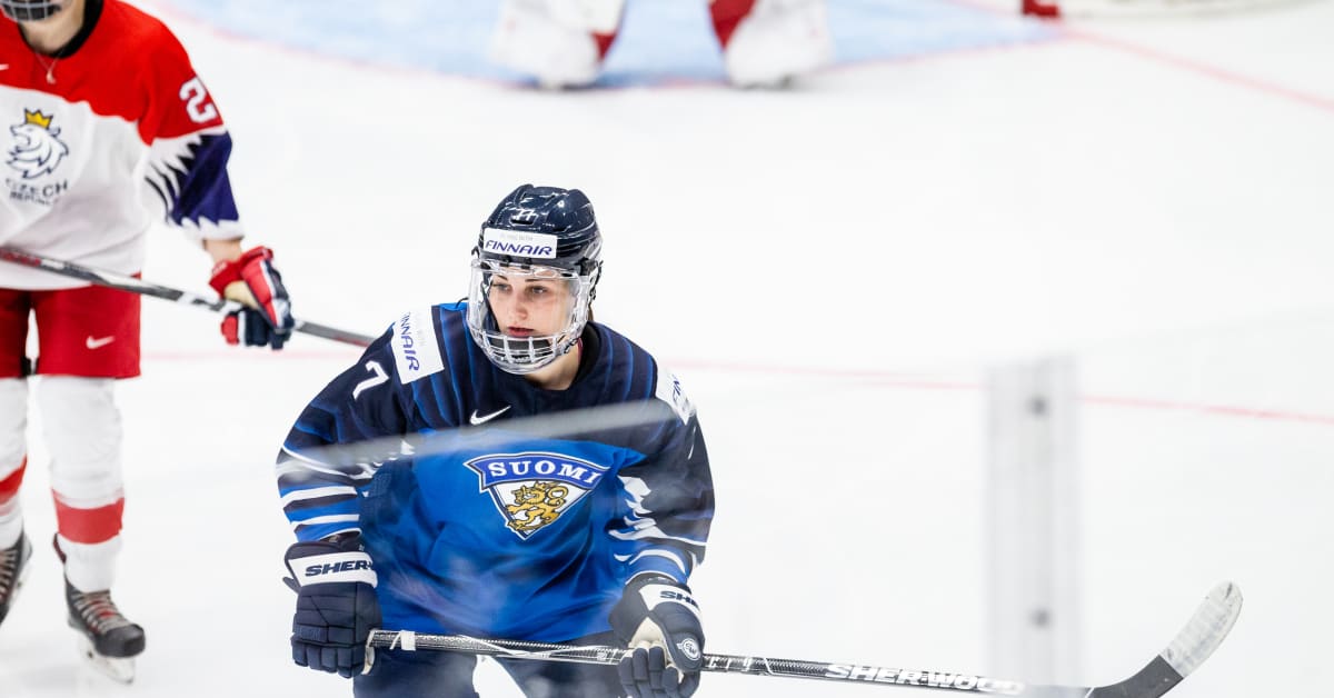 Päävalmentaja Pasi Mustonen näki Naisleijonien Venäjän-turnauksessa ...