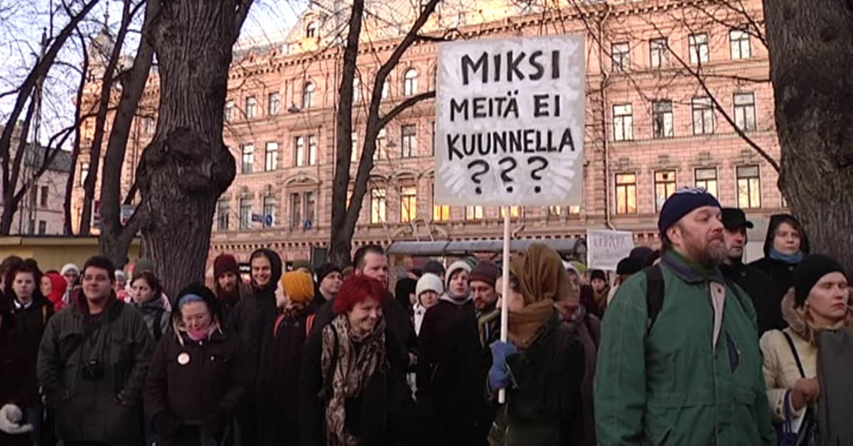 Kunnissa painetta kansanäänestyksiin | Yle