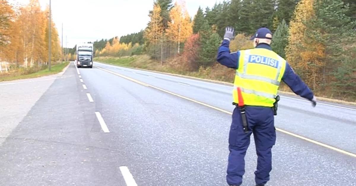 Liikkuvan poliisin Nurmeksen yksikkö lopetetaan | Yle