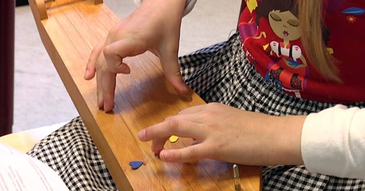 Watch: Finns revive Russian Karelia's kantele tradition | Yle