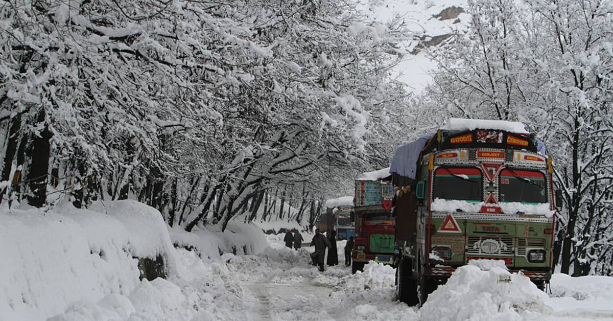 Kylmyys koettelee Pohjois-Intiaa | Yle