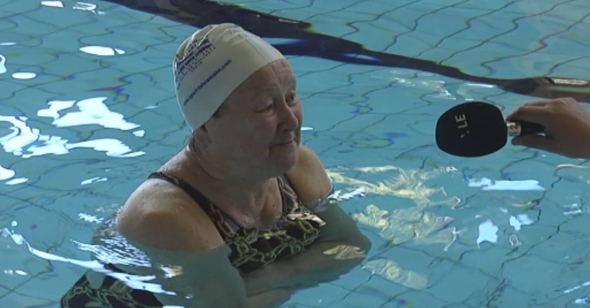 Haikeat jäähyväiset Porin uimahallille | Yle