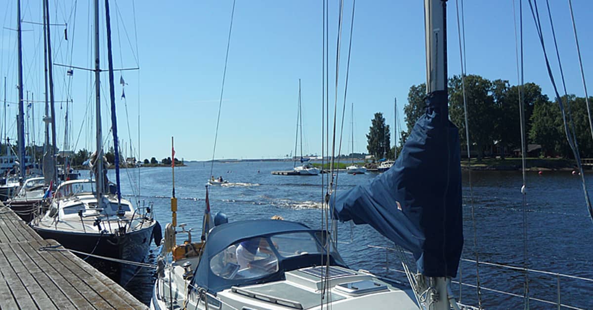 Katamaraani ei vieläkään lähde Haminasta | Yle