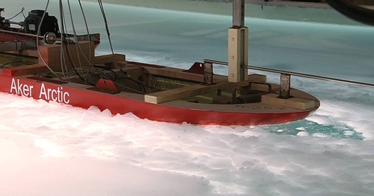 Next-generation icebreaker swims in lab | Yle