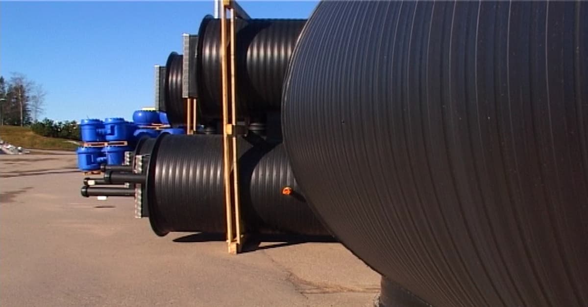 KWH Pipe irtisanoo yhdeksän | Yle