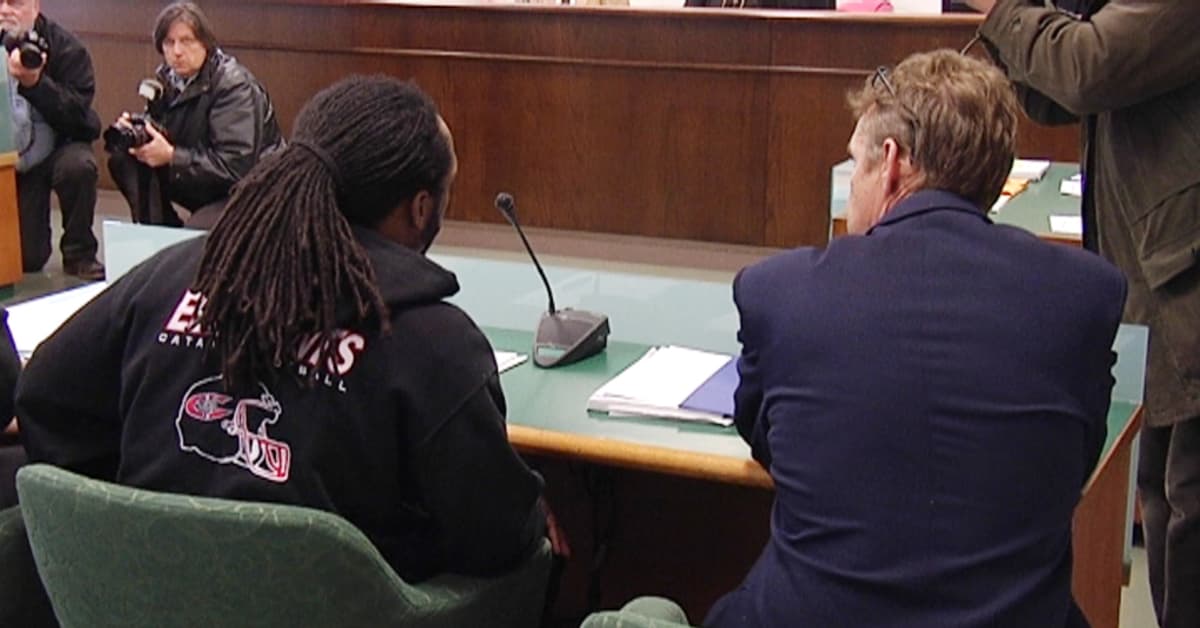 Raiskauksesta epäillyt pelaajat vapaalle jalalle | Yle