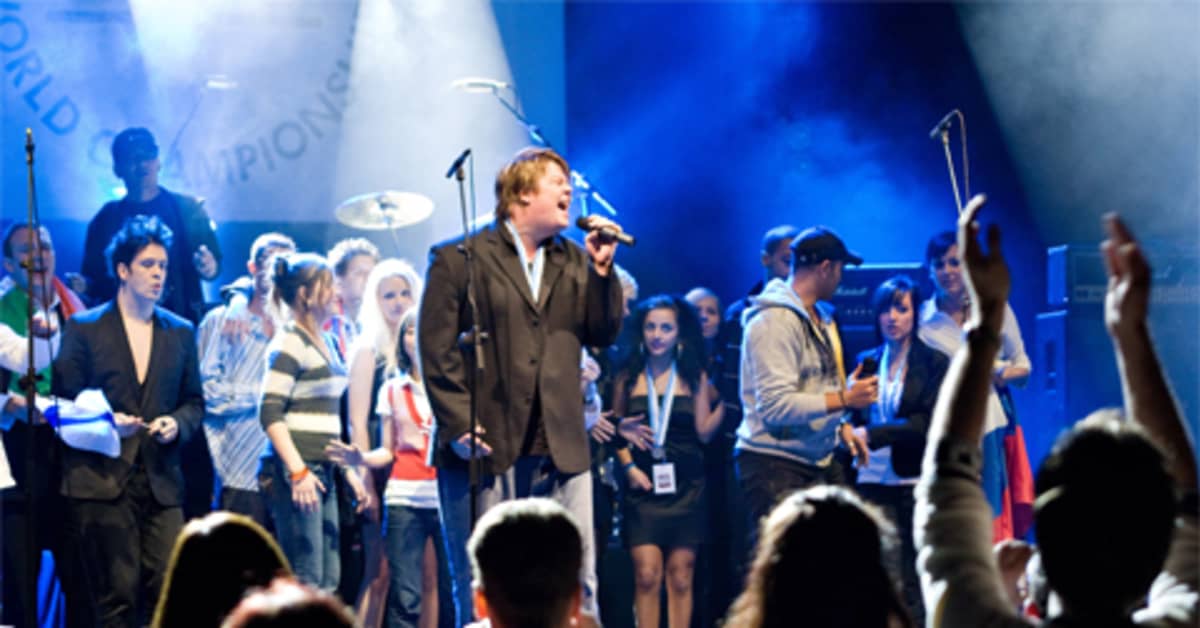 Финны выиграли Чемпионат мира по караоке в Москве | Yle