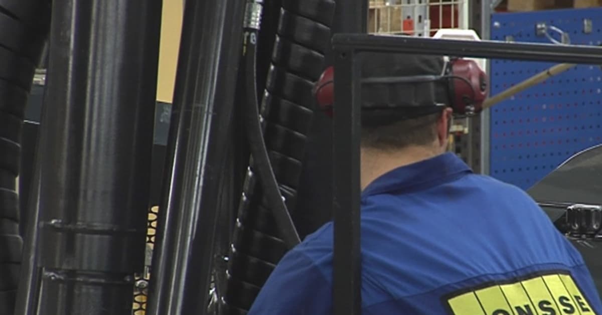 Työvoimaneuvojat päivystävät Ponssella | Yle